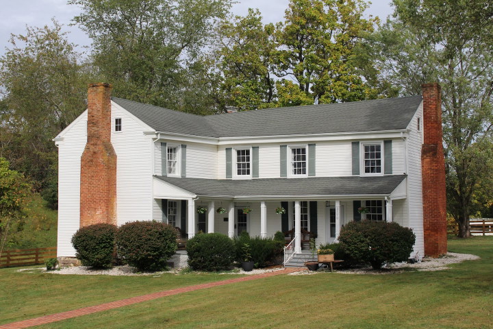 Historical 1799 Farmhouse - Blacksburg, VA