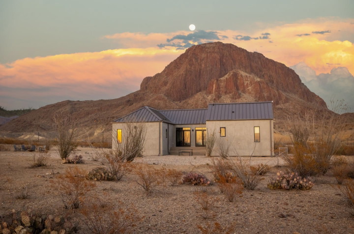 The Ocotillo Designer's Home 7 Mins To Bbnp - Terlingua, TX