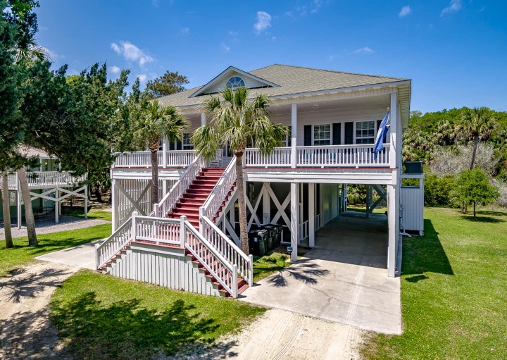 Walk To Beach | 4br + 3ba Edisto Retreat - Edisto Beach, SC
