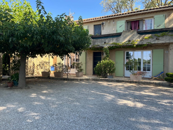 Appartement T2 Rez De Jardin - Salon-de-Provence