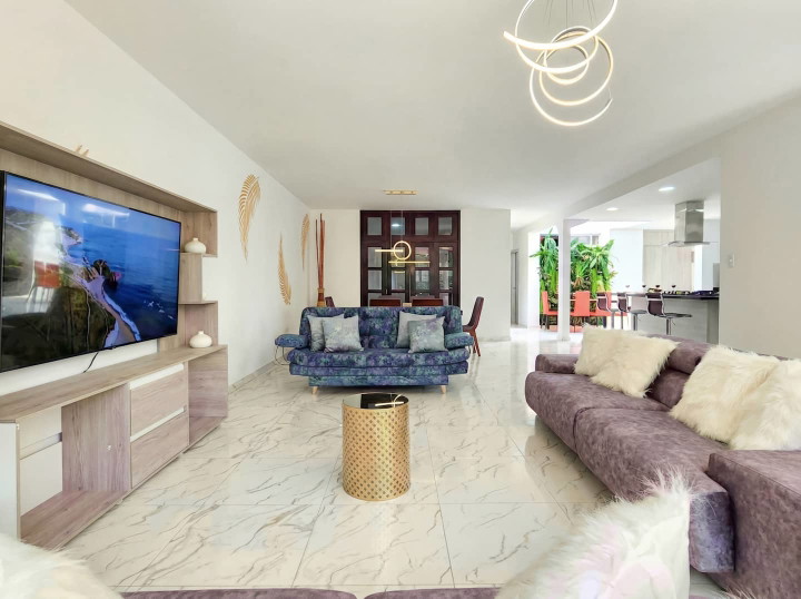 Luxury House In Exclusive Santa Mónica - Calima