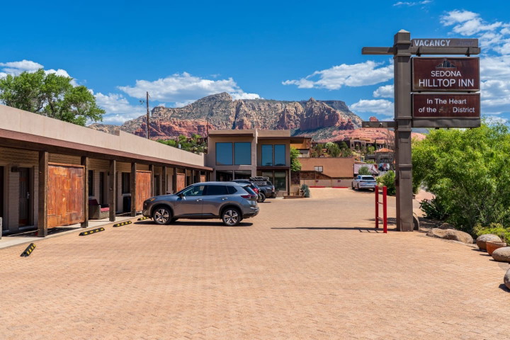 Hilltop Inn: Walk To Tlaquepaque+uptown (King Bed) - Sedona, AZ
