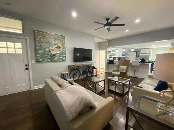 Luxury Two Bedroom Columbus Park Hideaway. (A) - Kansas City, MO