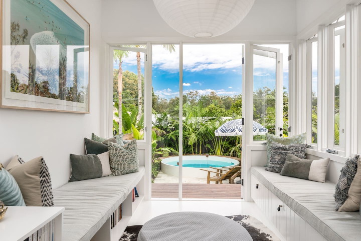 Barefoot Bay Cottage - Heated Pool, Bikes & Bath - Byron Bay