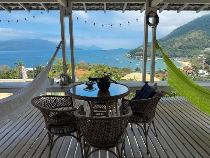 Casa Com Vista Panorâmica, Quadra, Piscina E Sauna - Ilha Grande