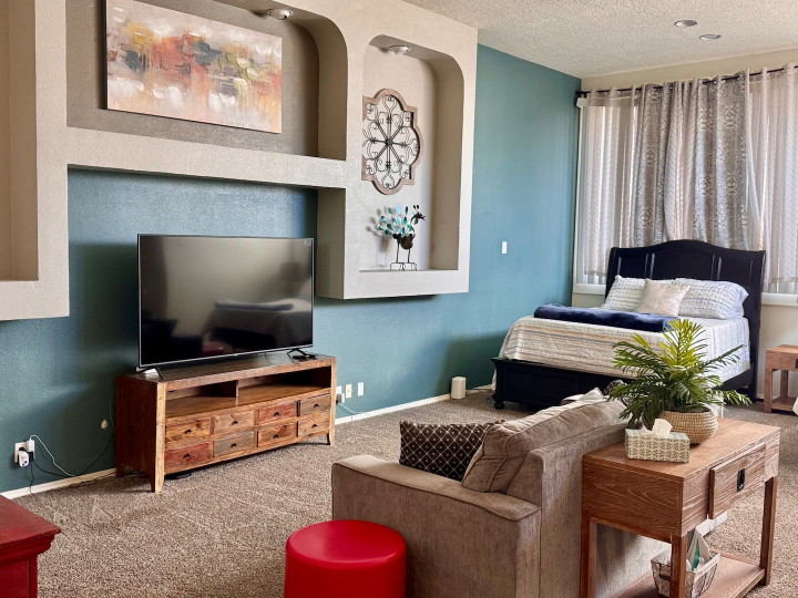 Prickly Pear Suite, Near Old Town - Albuquerque, NM