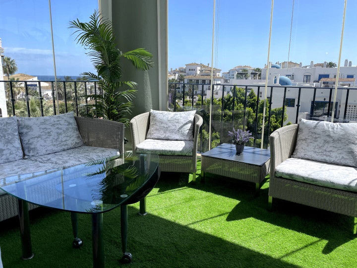 Apartment In Marina Duquesa - Manilva