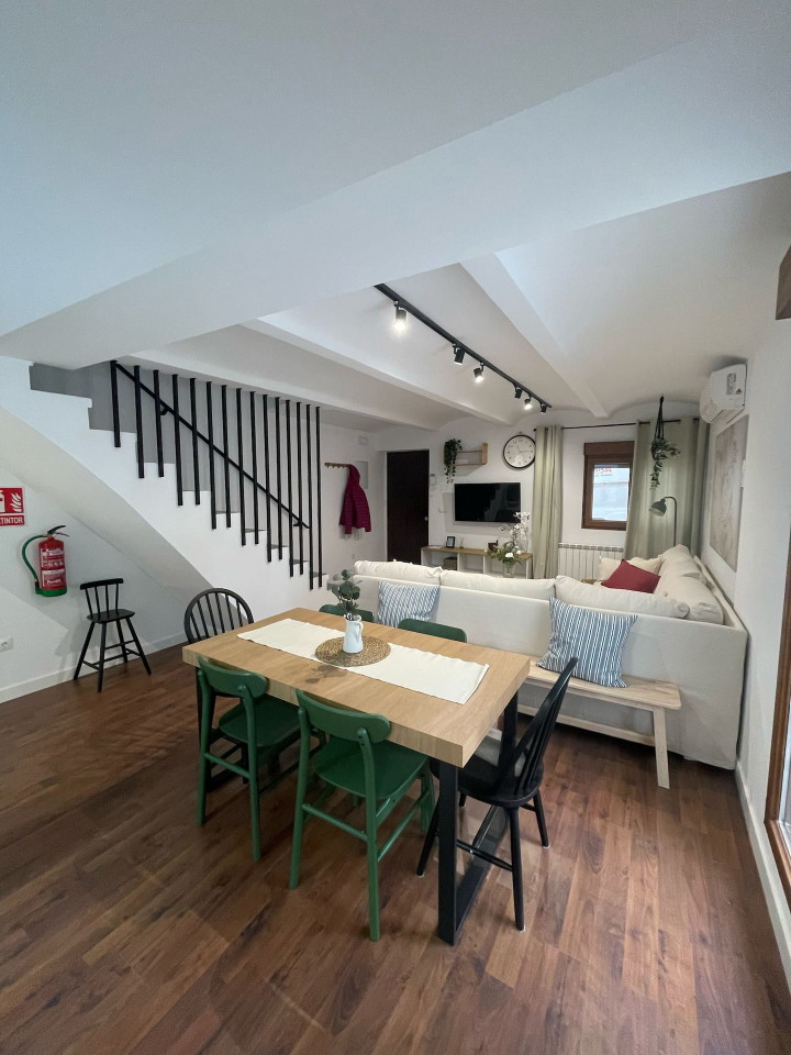 The Causeway House - Simancas