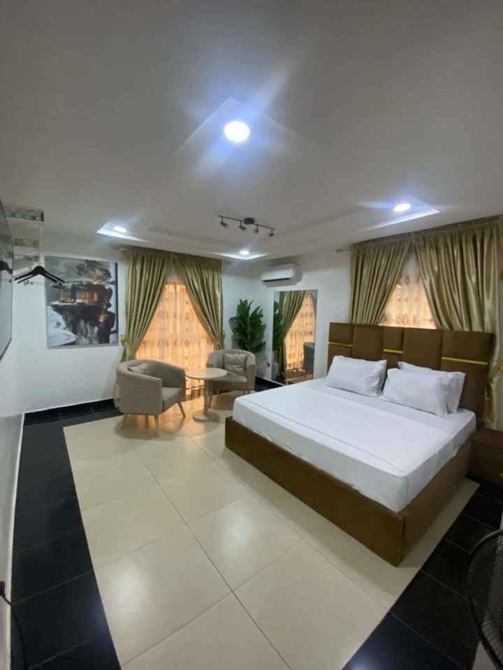 Topaz: Luxury Spacious Short Stay In Wuse 2 Abuja - Nigeria