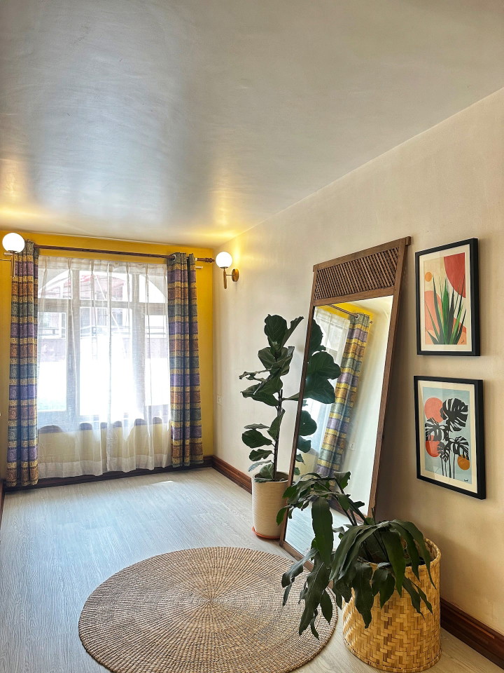 Bright & Comfortable 2bhk For Families - China
