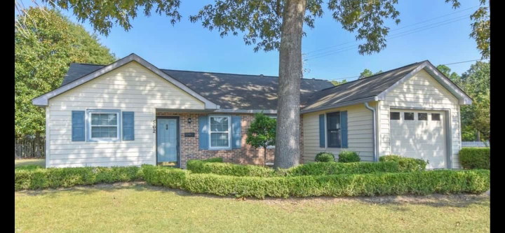 Palm Place: Your Home Away From Home - Aiken, SC