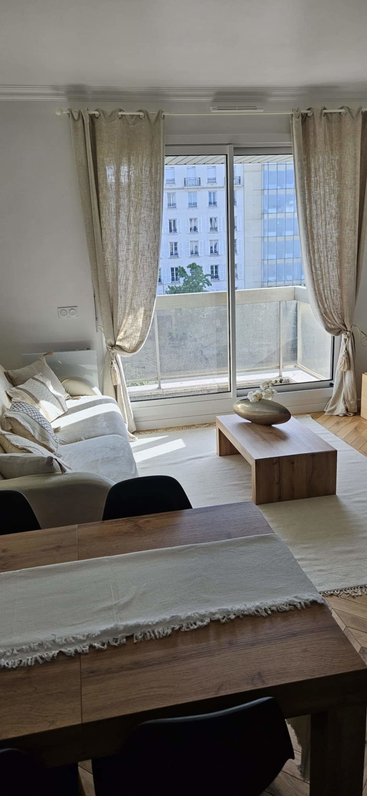Paris-neuilly-la Défense - Neuilly-sur-Seine