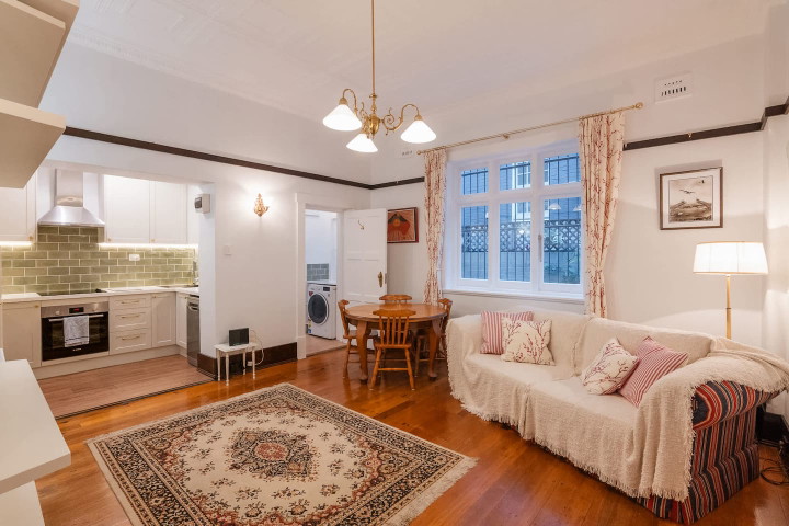 Charming Art Deco Darlinghurst Apartment - Bondi Beach