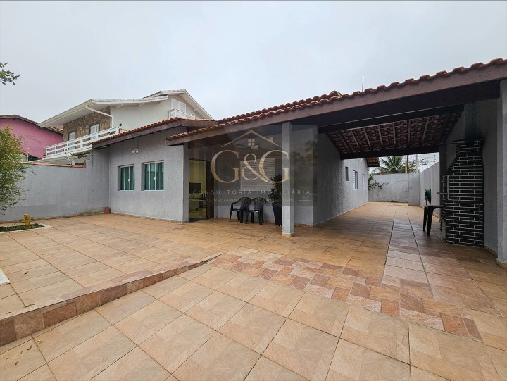 Casa A 100m Da Praia Do Portão Vê O Mar - Peruíbe