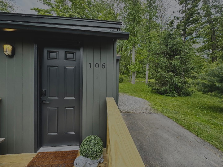 Bashan Lake Bungalow - Colchester, CT