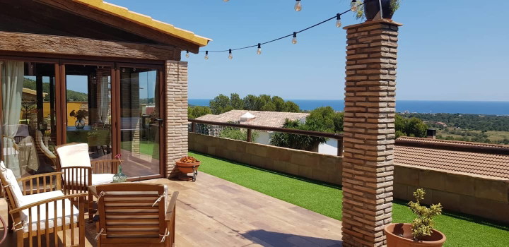 Casa En Roda De Bará Con Vistas Al Mar - 西班牙