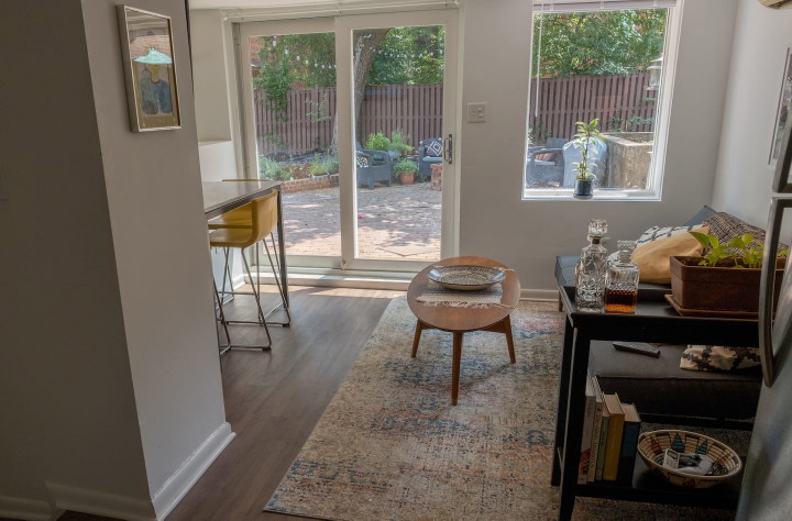 Sunny 2bedroom Apt Near Umd / Dc - Hyattsville, MD