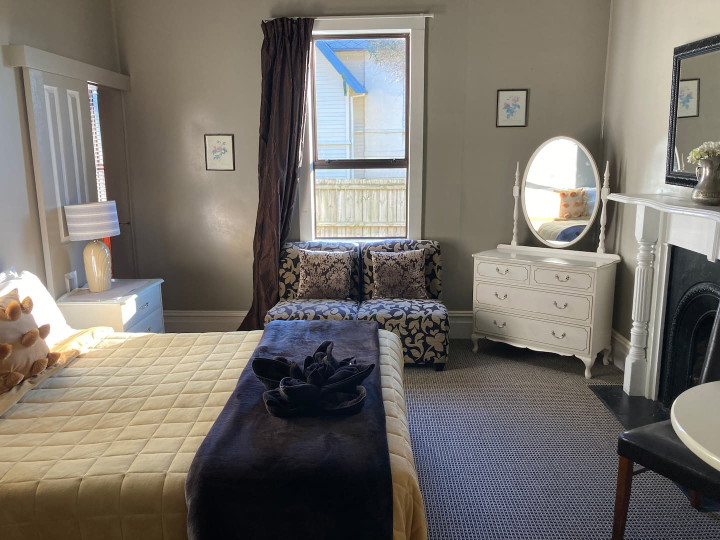 Alfrescos Guesthouse Villa (Ensuite) - Reefton