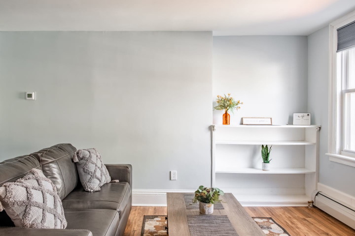 Bright Newburgh, Westpoint, Beacon With Office! - Newburgh, NY