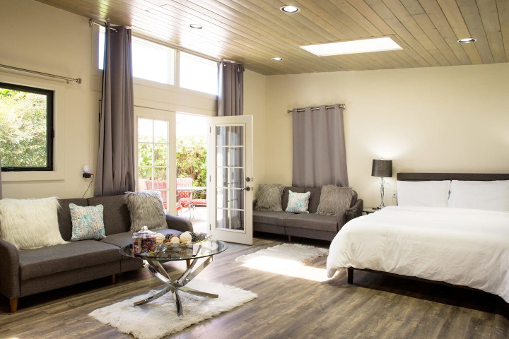 Skylight Studio Near Sfo Free Parking + Ev - South San Francisco, CA
