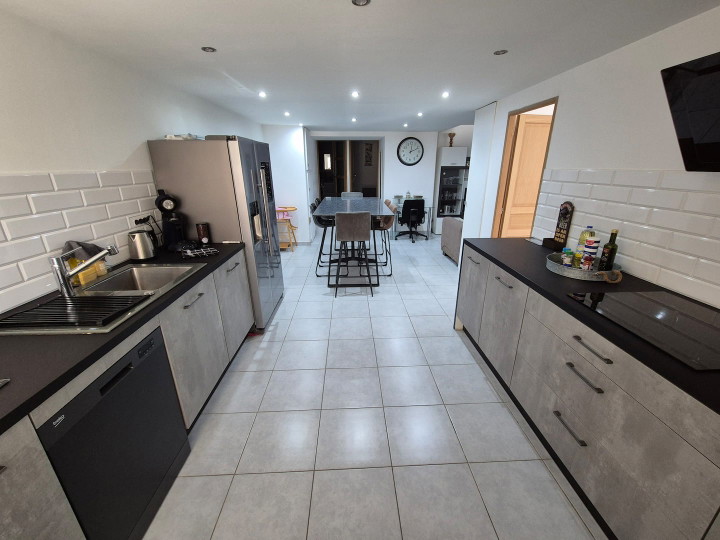 Maison T3, 2 Chambres, Terrasse & Place De Parking - Châteauneuf-les-Martigues
