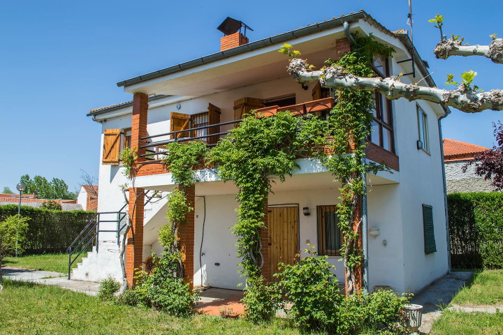 Chalet Junto Al ÓRbigo - Santa María del Páramo