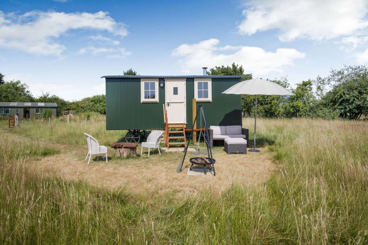 Traditional Cotswold Shepherds Hut - Littlestock - Burford, UK