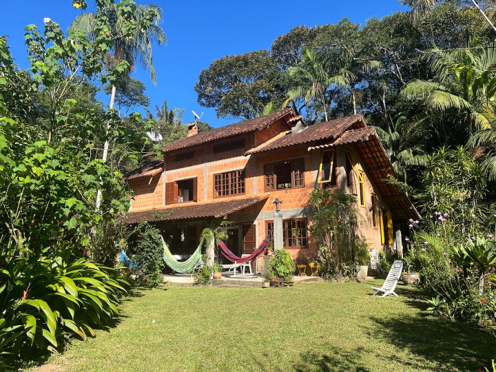 Country House With Beautiful River And Gardens - Fireplace - Brasil