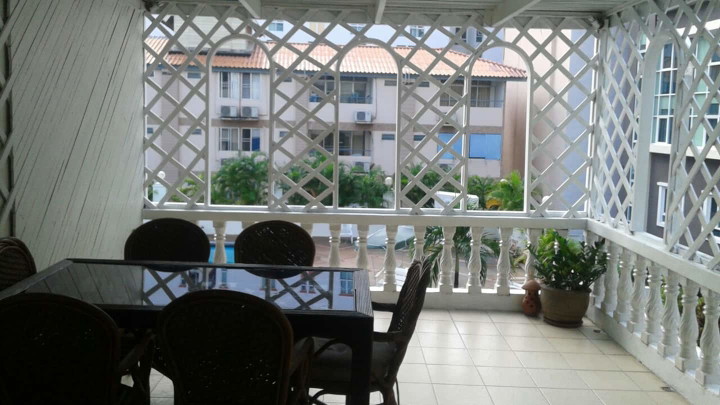 Studio 100 M From Beach Road - Pattaya
