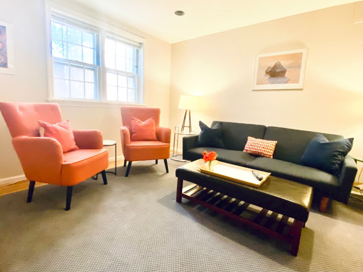 1-bedroom Basement Apartment - Bethesda, MD