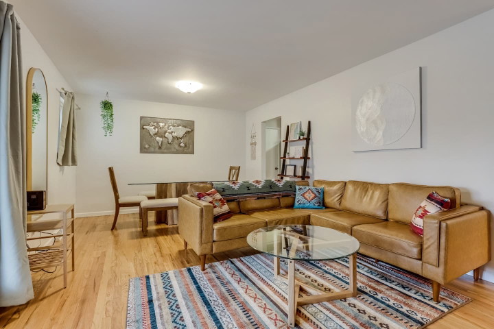 Cozy Denver Home With Hot Tub Retreat & King Beds! - Denver, CO