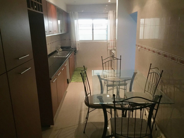 Moradia Unifamiliar Em Cabo Verde - Praia