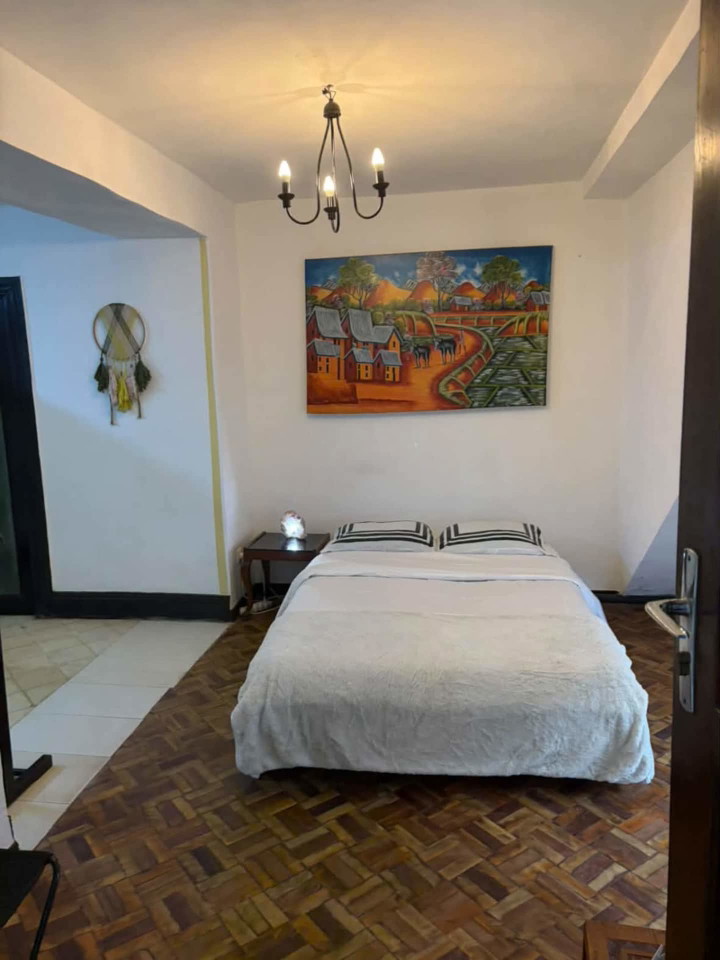 Grand Appartement Meublé Avec Bar  Proche Centre - Madagascar