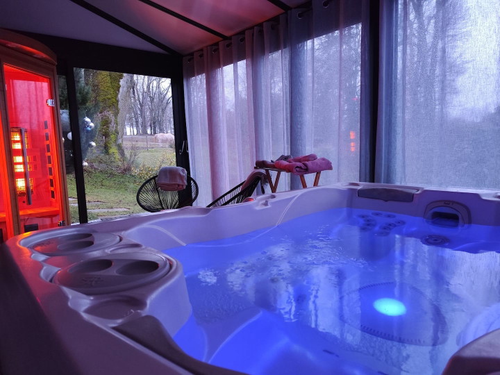 Superbe Gîte Spa/sauna Privatifs Pied Chaîne Puys - Puy-de-Dôme