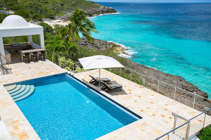 Villa Steps From The Beach - アングィラ