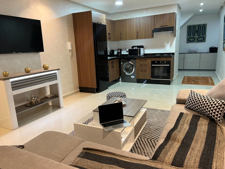Elegant Duplex, Swimming Pool, Fibre Optic, Netflix - Marrakesh