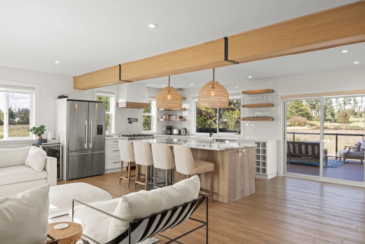 Modern Farmhouse Hot Tub Bbq Foosball 10 Min To Dt - Saanich