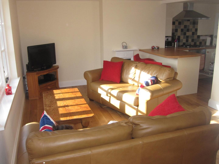 Beer Holiday Maisonette With Parking And Balcony, Near To Beach, Shops And Pubs - Beer