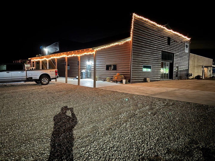 Event Center W/ 3 Apartments - Butler, MO