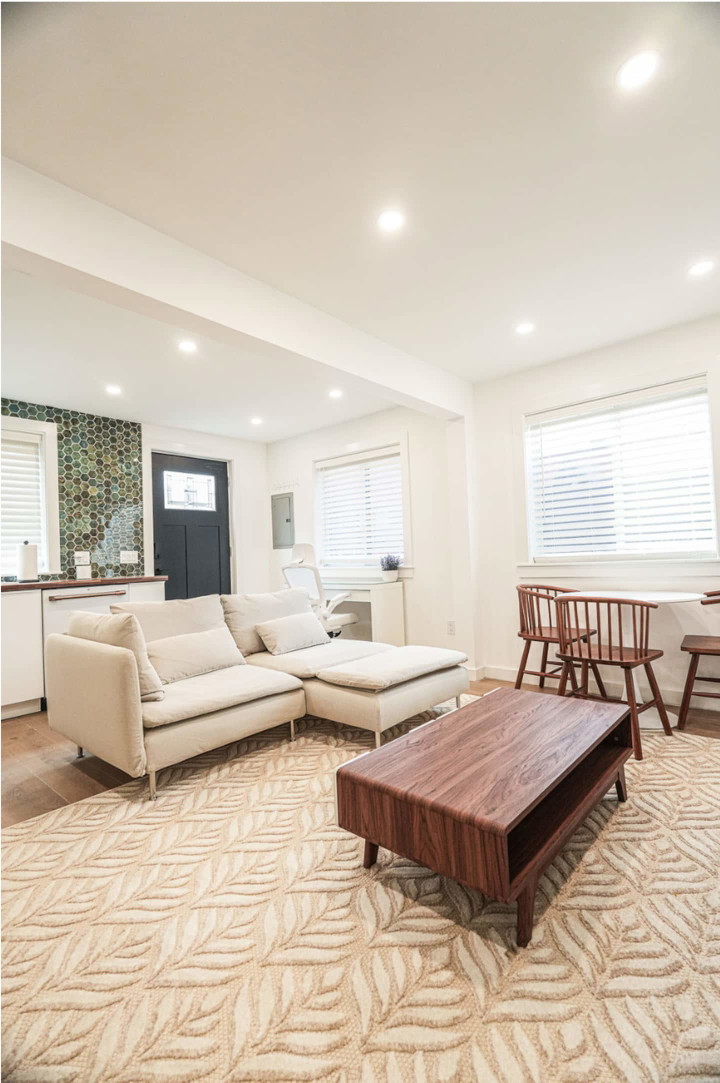 Chic Two-story 1-bd Near Harvard - Somerville, MA
