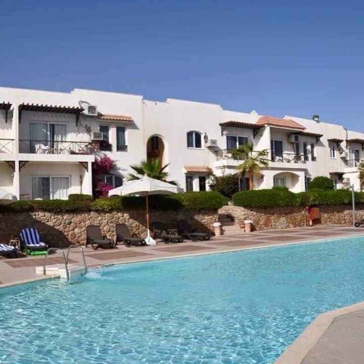 Logaina Sharm Resort:2 Bedroom Apartment(4 Beds) - Sharm-el-Sheikh