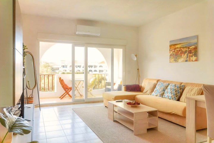 Beautiful Apartment In Albufeira - Albufeira