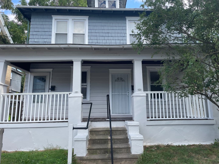 2 Bedroom First Floor Apartment - Chester, PA