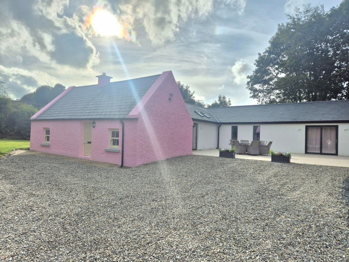 Laurelbrook Cottage - Blessington