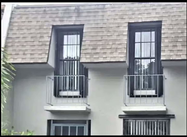 Miami Home-3 Bedroom 2.5 Bathrooms - Kendall, FL