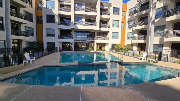 Excelente Y Amplio # 302 - Mission, TX