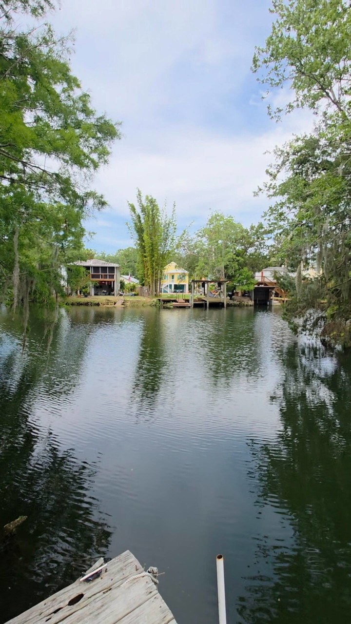 Manatee Manor Weeki Wachee W/ 4 Kayaks - Weeki Wachee, FL