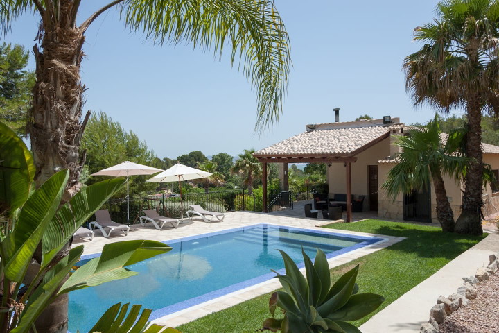 Villa El Clavell - Alcira