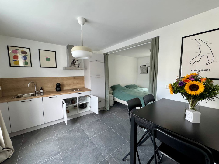 Studio éPuré, Spa Centre-ville - Spa, Belçika