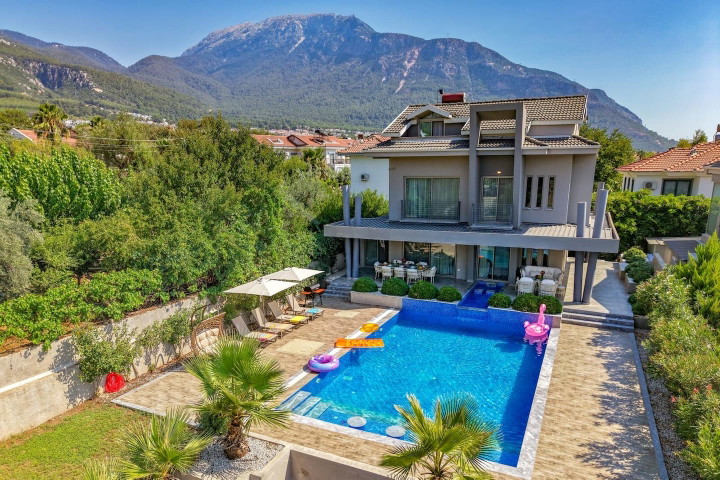 Fethiye ÖLüdeniz Ovacıkta Lüks Havuzlu Villa - Ovacık